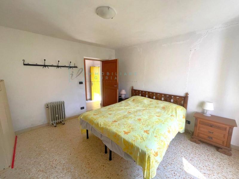 rustico-casale-corte in Vendita a Imperia